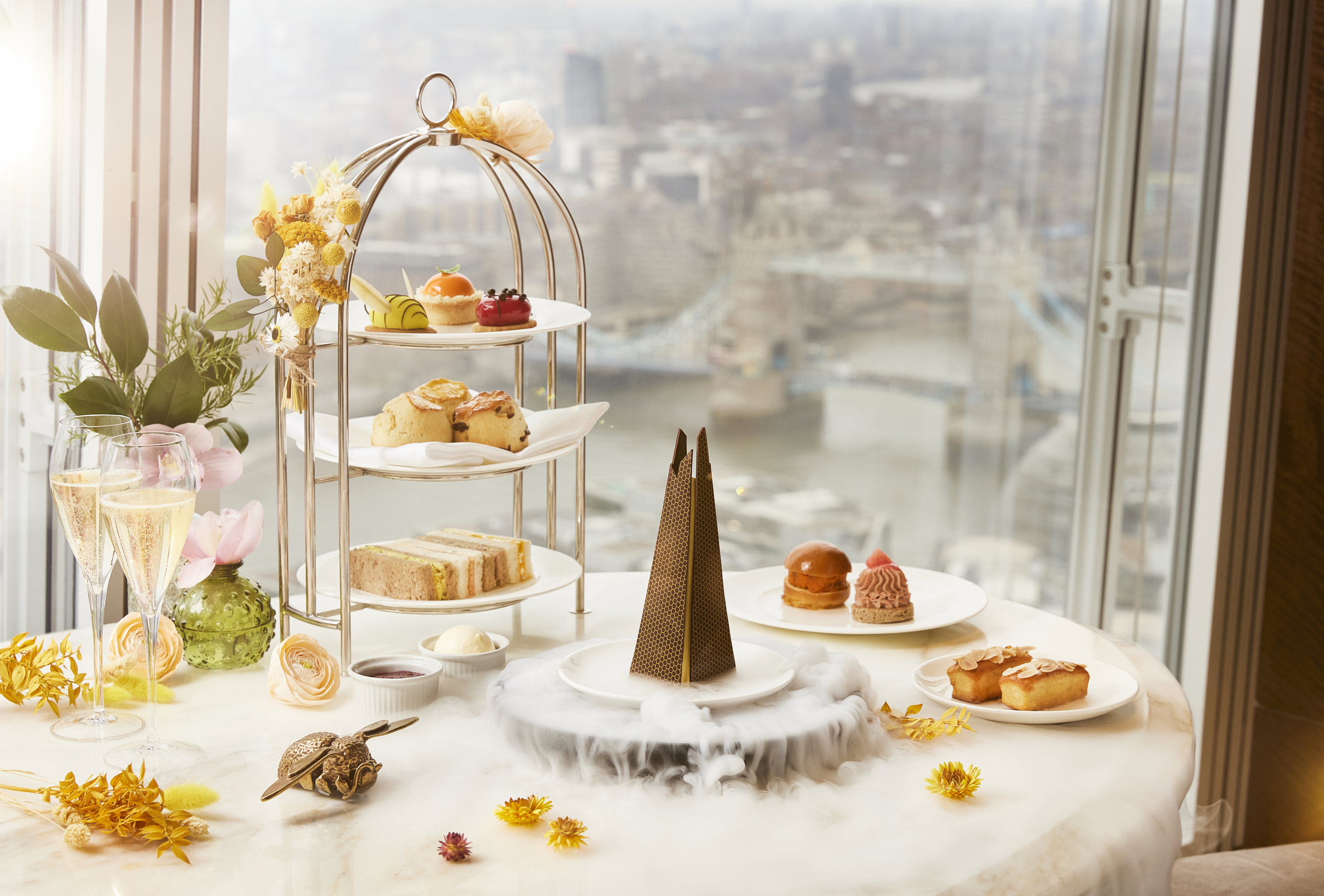 Shangri-La The Shard, London launches ‘Bees in Bloom’ Afternoon Tea in ...