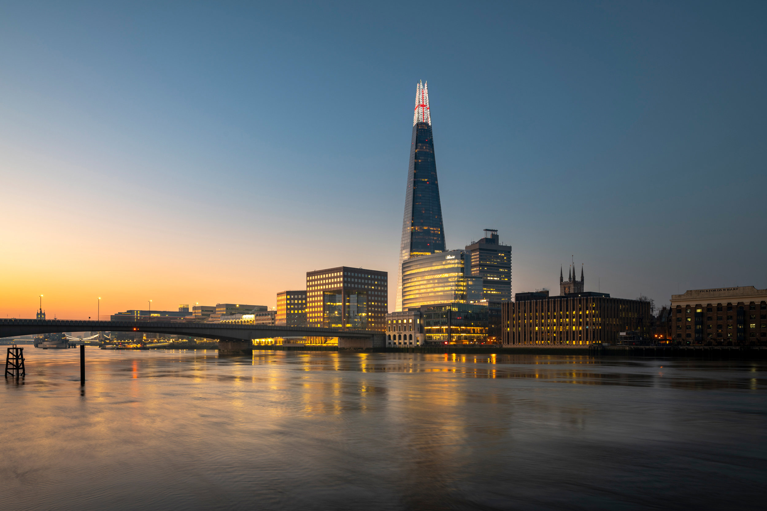 THE SHARD LIGHTS UP FOR THE LIONESSES